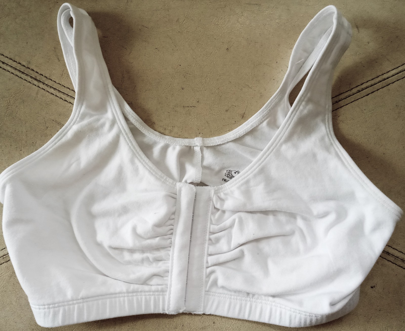 FRUIT OF THE LOOM SNOW WHITE FRONT HOOK COTTON SPANDEX RACER BACK SPORT ...