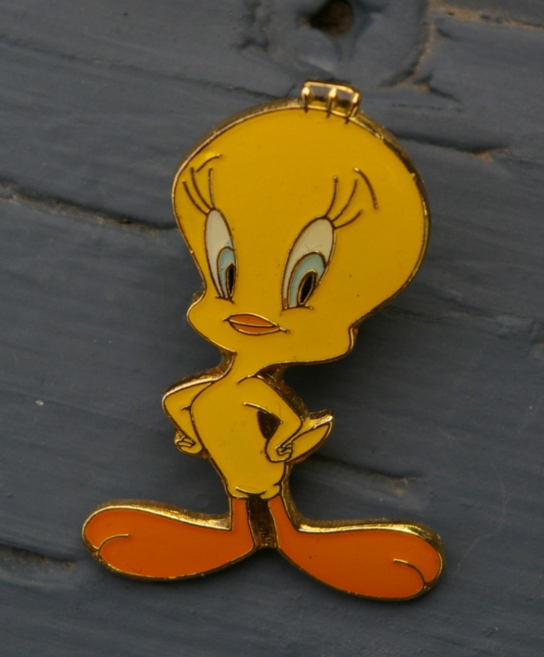 Tweety Bird Pie Pinback Pin Back Looney Toones 1992 Warner Bros ...
