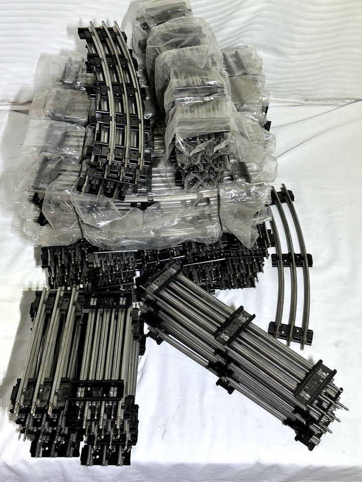 NEW LIONEL O GAUGE TRACK LOT 138 pcs. NOS straights O54 Curves +more ...