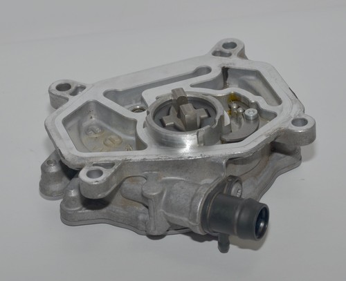 Vacuum Pump Mercedes W176 W246 B180 1,6 A2701801001 Original | eBay ...