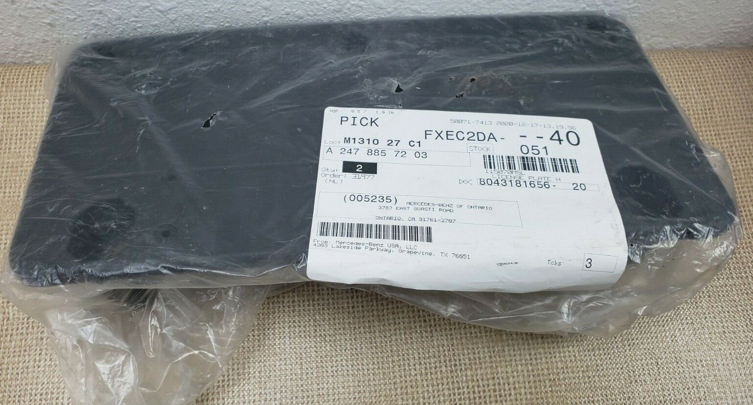 2019 2020 MERCEDES BENZ GLB License Plate Molding Bracket 2478857203 ...