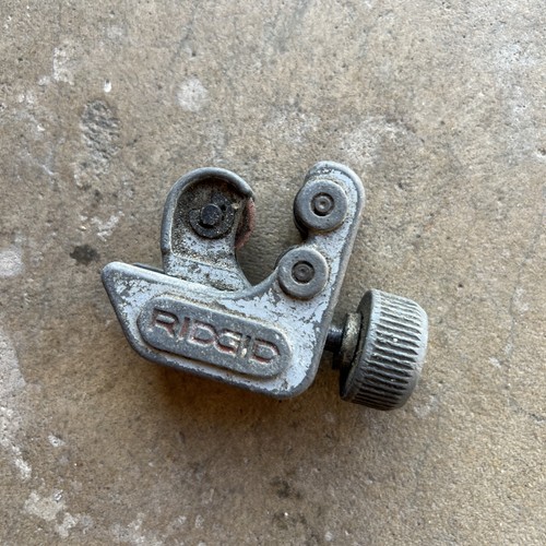 Ridgid Close Quarters Tubing Cutter Model No. 101 Cuts 1/4 to 1-1/8 6 ...