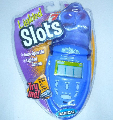(New) 2006 Radica Fliptop Slots Handheld Electronic Game Lighted Screen ...