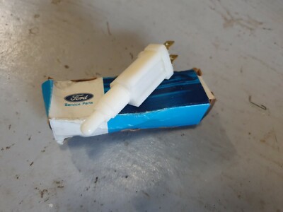 NOS GENUINE FORD TAILGATE LIMIT SWITCH XA XB XC FALCON FAIRMONT WAGONS ...