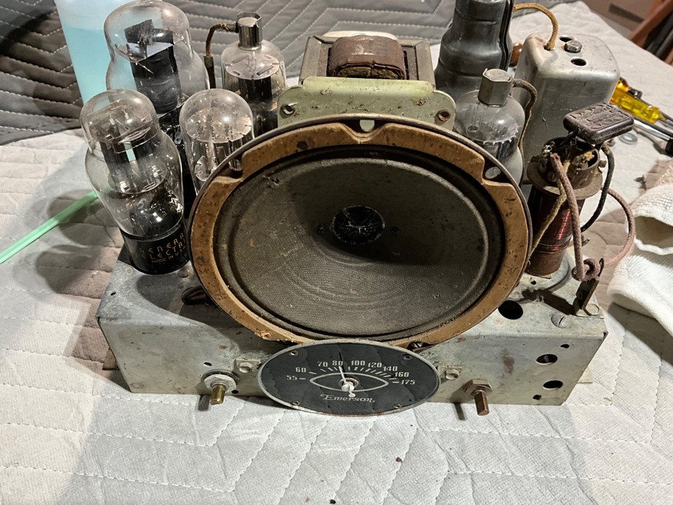 Emerson Ingraham model 106 AM radio | eBay