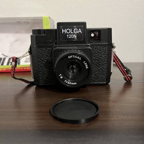 Holga 120N Medium Format Film Camera Black 120mm w/ Box & Accessories ...