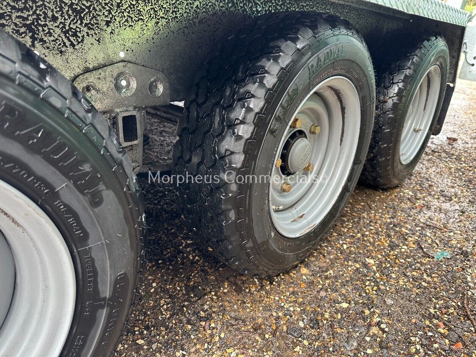 Brand New Ifor Williams GH146 Tri-Axle Plant Trailer Beavertail LED's ...