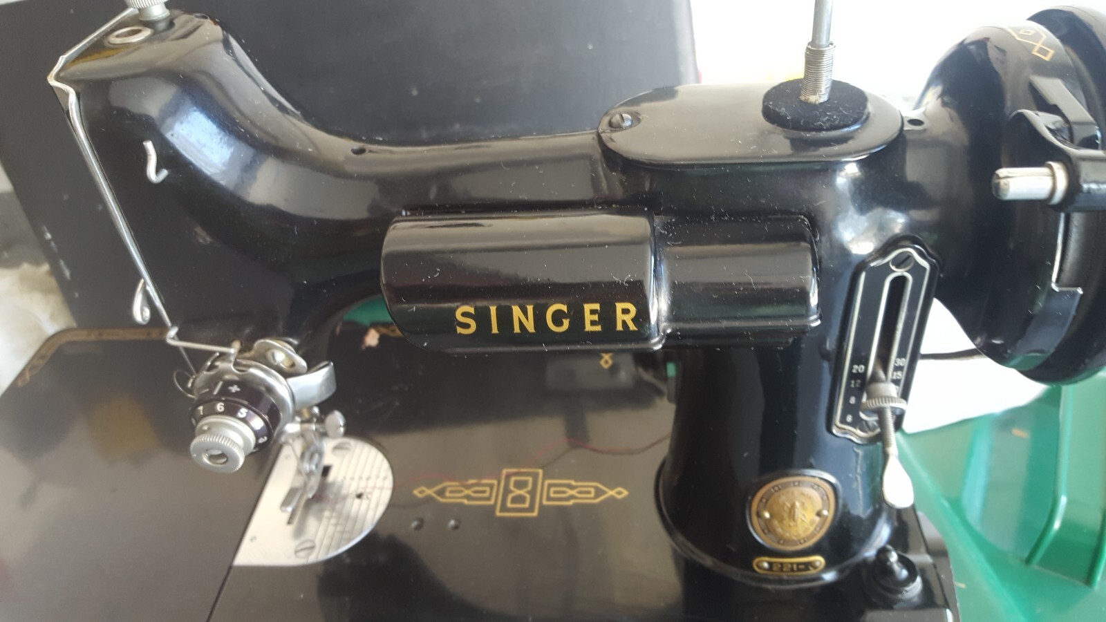 SINGER 221 SEWING MACHINE | eBay