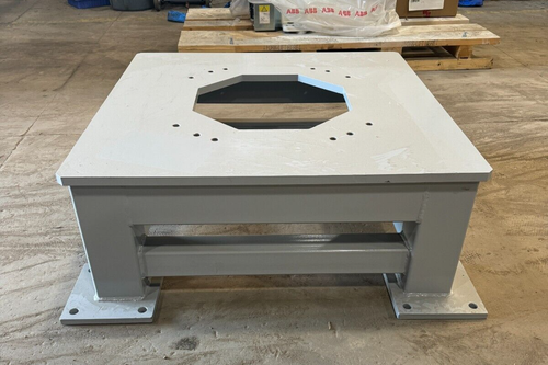 (47" x 47" x 19") ABB ROBOT STAND/PLATFORM | eBay