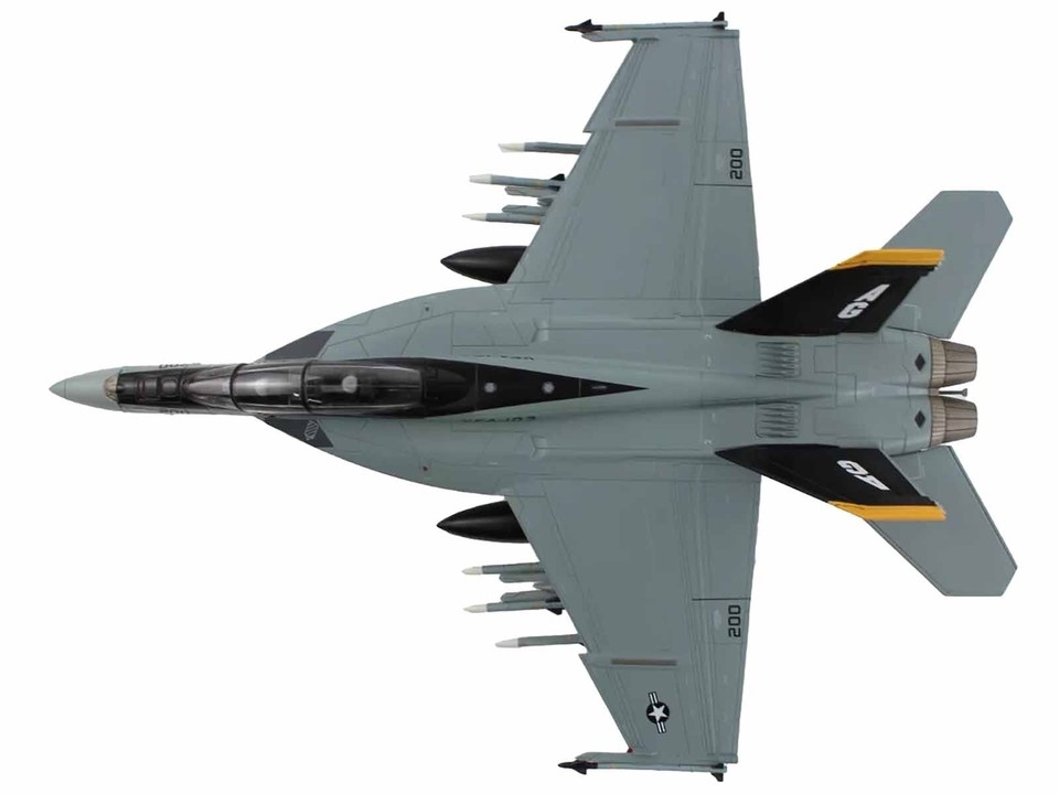 MCDONNELL DOUGLAS F/A-18F SUPER HORNET "JOLLY ROGERS" 1/72 HOBBY MASTER ...