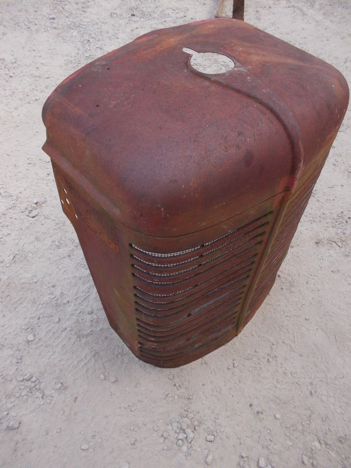 McCormick Farmall W9 Tractor NICE ORIGINAL IH front nose cone grill w ...