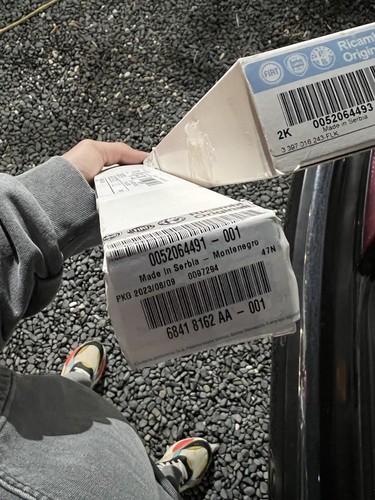 Genuine Mopar Front Wiper Blade 68418162AA Left 2018 To 2023 Renegade ...