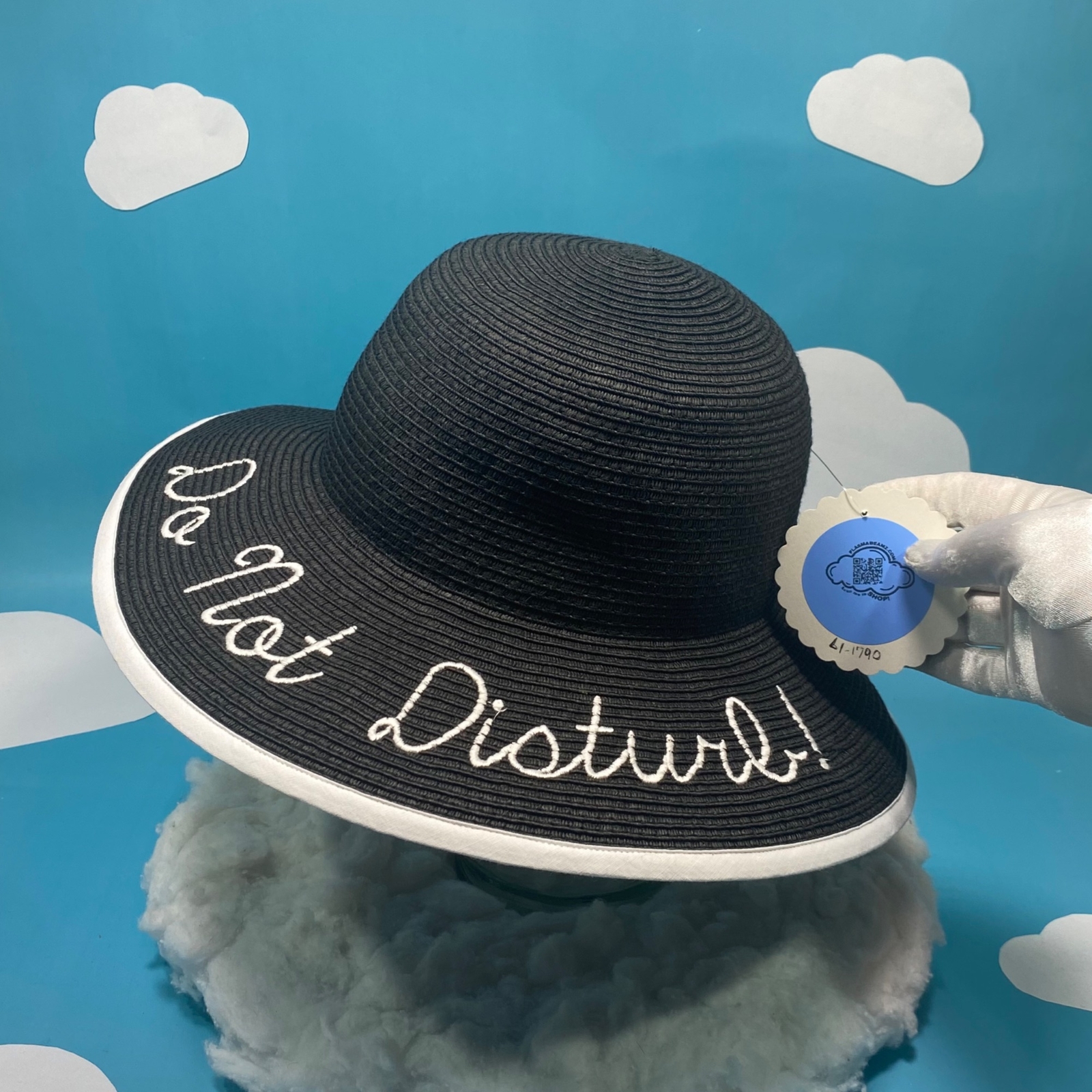 Black Embroidered "Do not disturb" Straw Hat - Gem