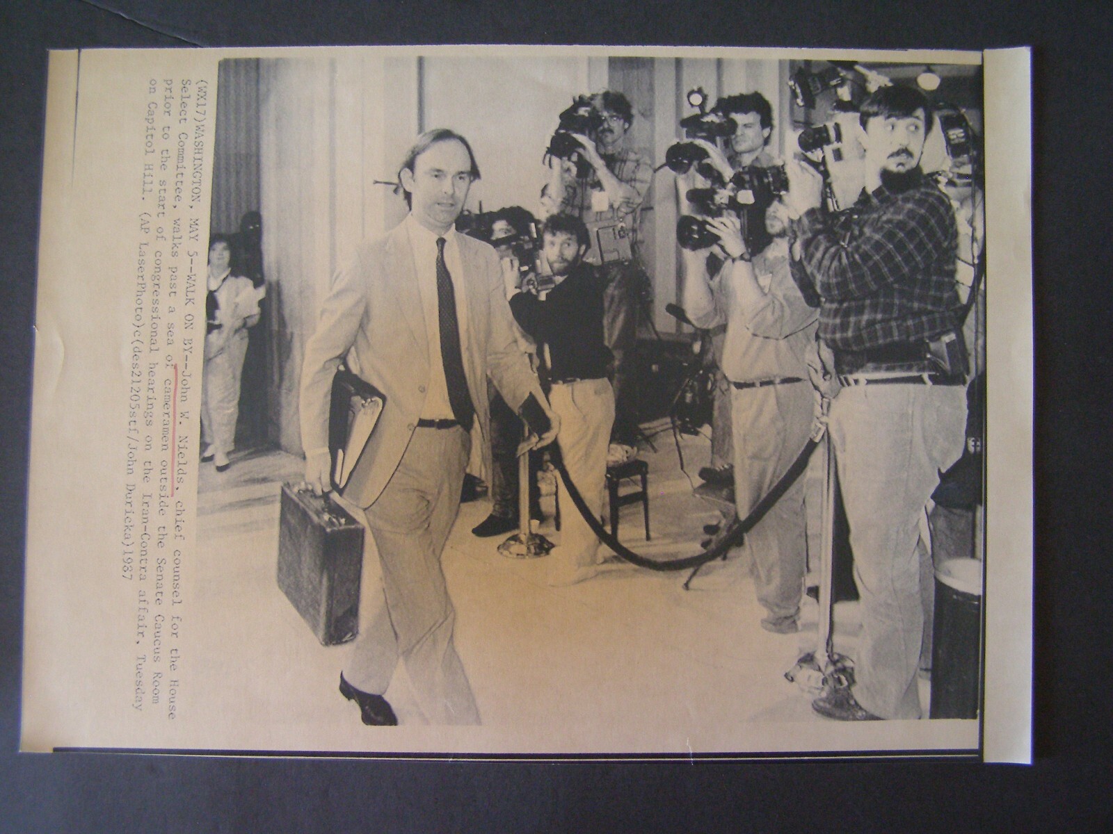 AP Wire Press Photo 1987 John W Nields Hearings on the Iran-Contra ...