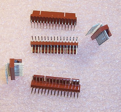 QTY (50) 15 POSITION R/A SHROUDED FRICTION LOCK HEADERS 2.54mm 22-05 ...