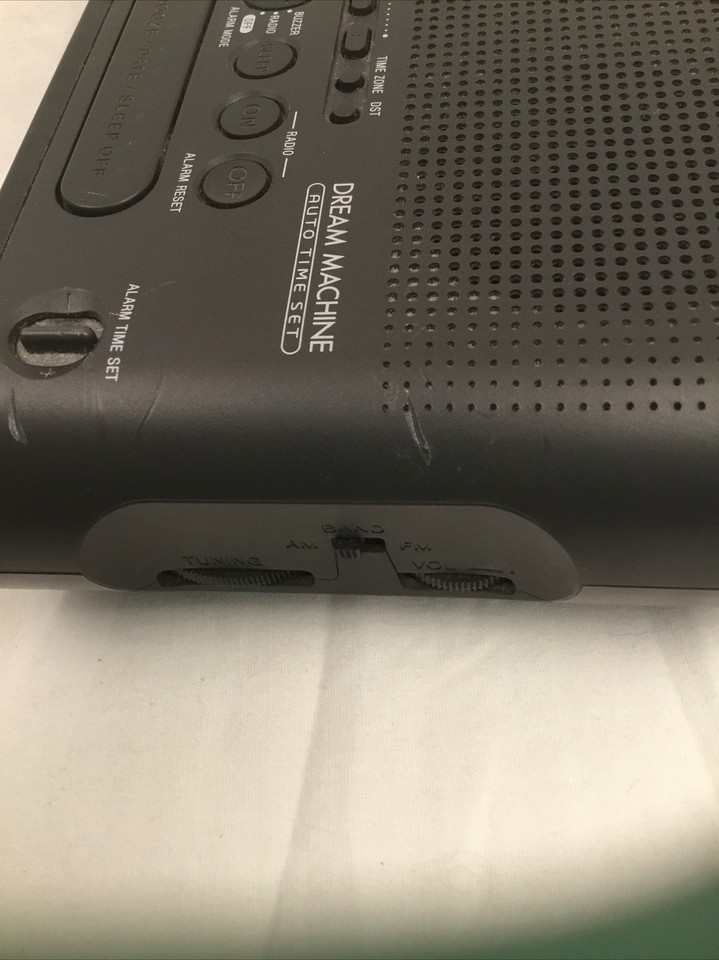 Sony Dream Machine Icf-c218 FM/AM Clock Radio, Auto Time Set Battery ...