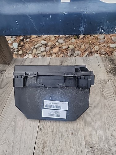 2012 DODGE RAM 2500 INTEGRATED POWER CONTROL MODULE FUSE BOX 68089323AF ...