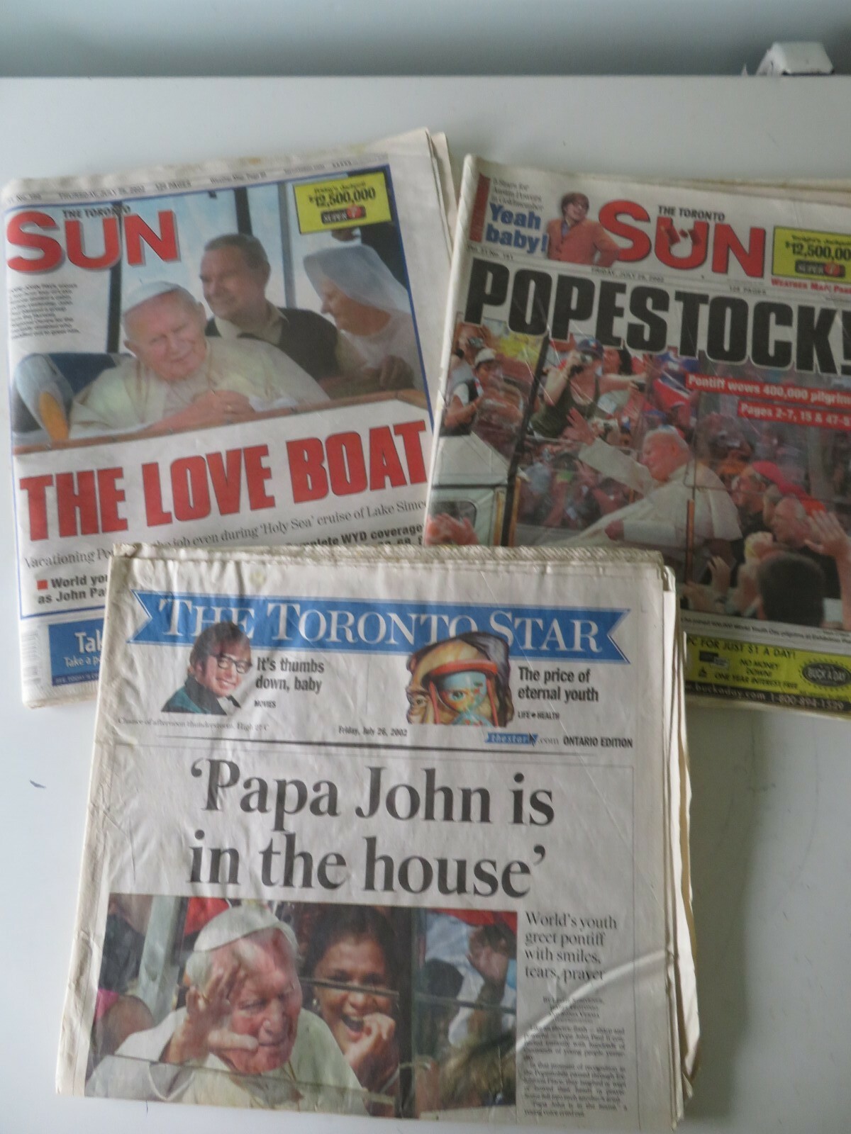 NEWSPAPERS-Lot of 3 - World Youth Day 2002 Toronto Canada w/ Pope John ...