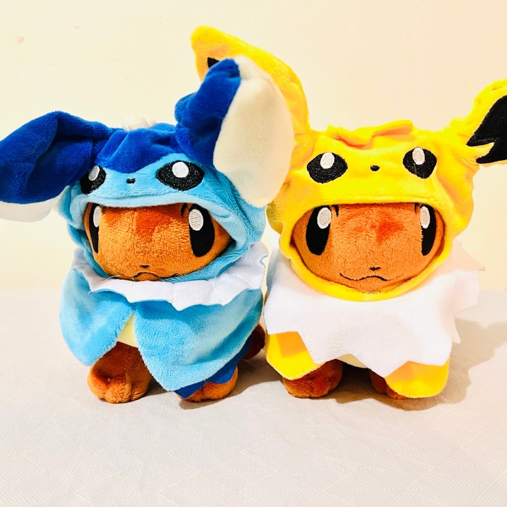 4 New Pokémon Poncho Eevee Evolution Doll Eeveelution Outfit Toy 8 ...