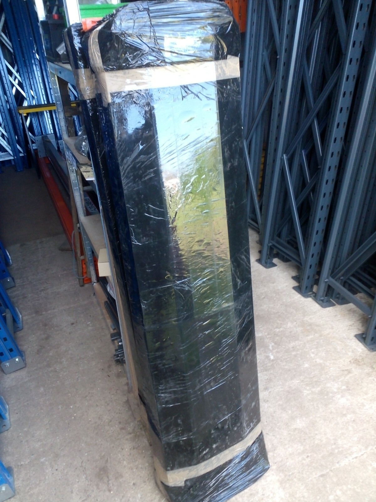 SET AR1 *NEW* MEDIUM DUTY VAN TYRE STORAGE RACK 160cm LONG x 150cm HIGH ...