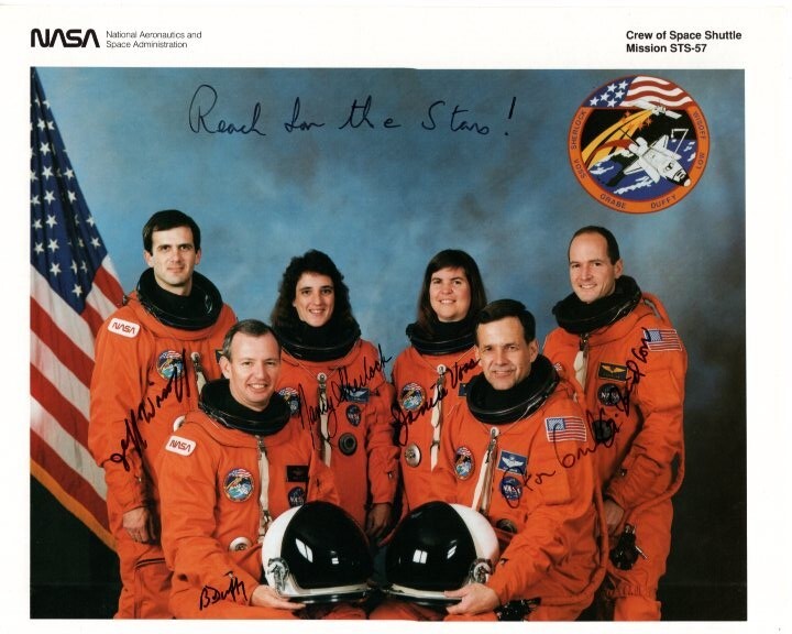 Amazing Nasa Photos Of Shuttle Astronauts