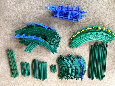 35 Pc Mixed Lot Fisher Price GeoTrax Green Train Tracks, Elevation ...