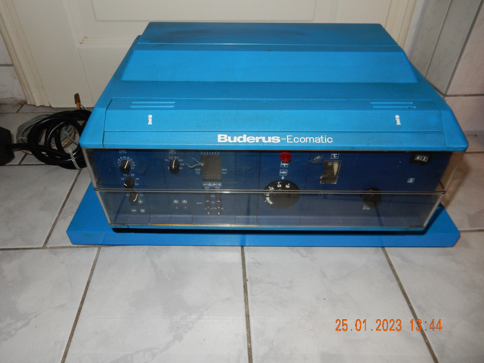 BUDERUS-Ecomatic HS3220--XE11220000 Heizungsregler mit Digitalschaltuhr ...