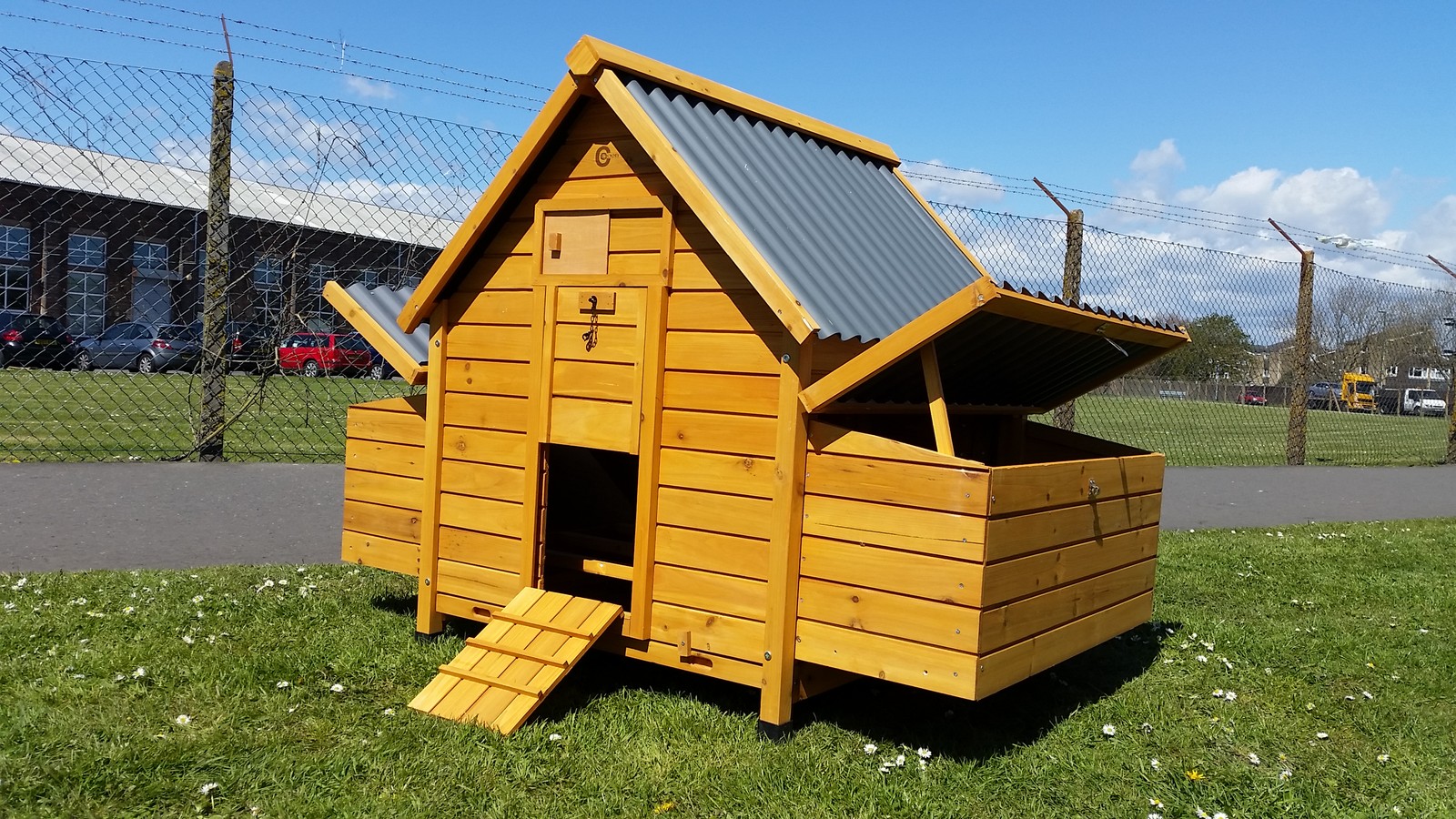 LARGE CHICKEN COOP RUN HEN HOUSE POULTRY NEST BOX COOPS RABBIT HUTCH ...