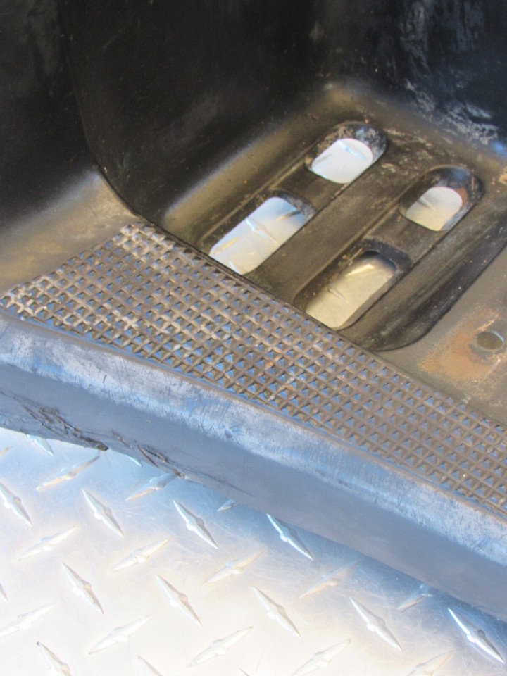 2005 05 HONDA TRX250TE TRX 250TE 250 FOURTRAX RECON RIGHT SIDE FOOT ...