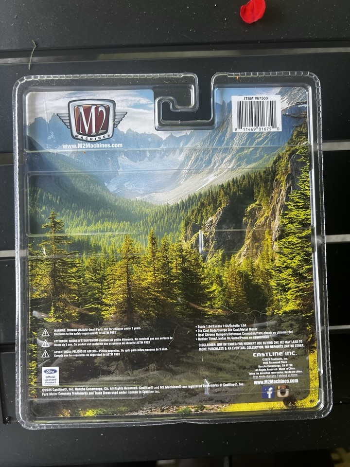 CHASE 2025 M2 Machines 1976 Ford Bronco R12 DIORAMA 1/750 Worldwide | eBay