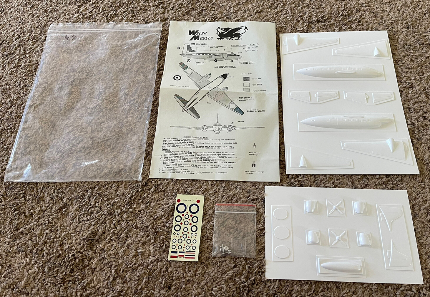 Welsh Models Vickers Varsity T Mk 1 Airplane Model Kit PJW21, 1/144 ...