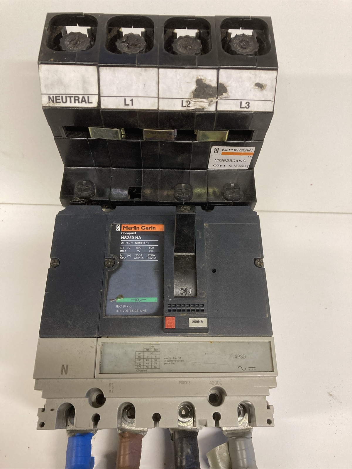 Merlin Gerin Schneider NS250 NA MGP2504NA 250 NA 4 Pole | eBay