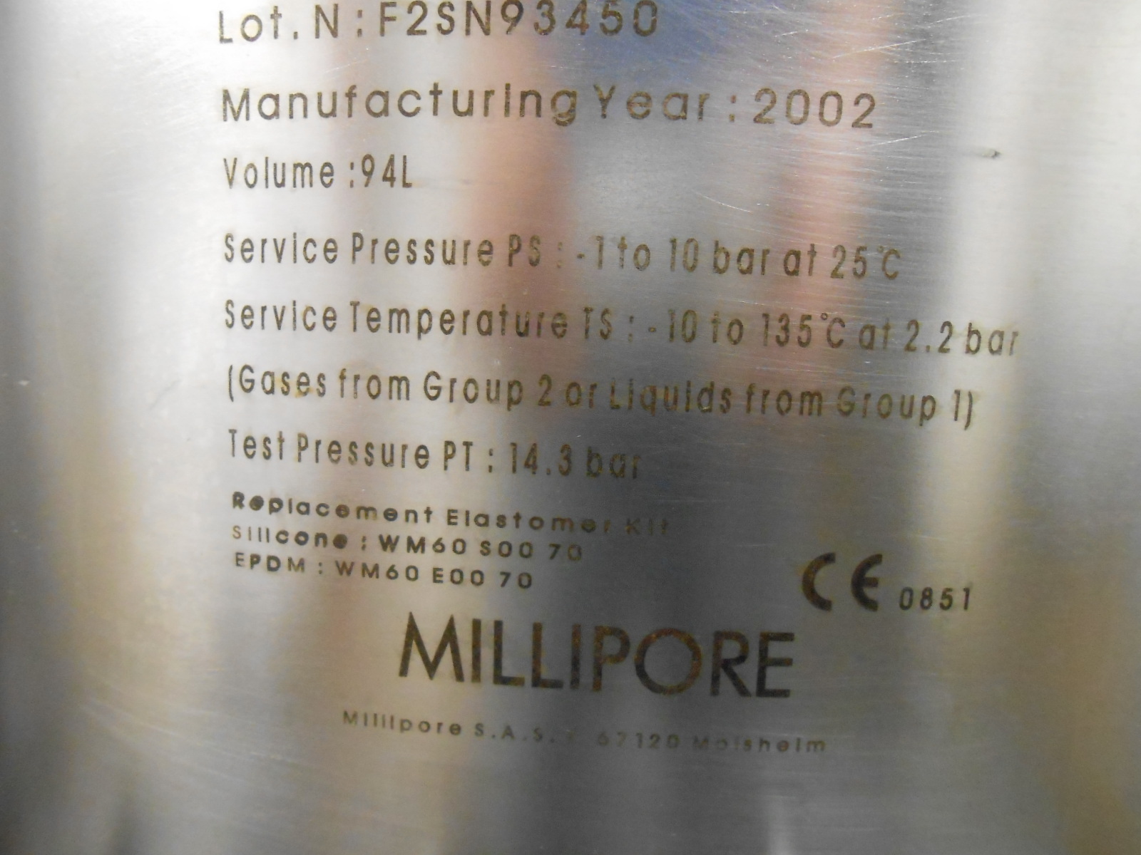 MILLIPORE MILLISTAK + HOUSING 94 LITER CAT: HC62SFTFT 18" OUTER ...