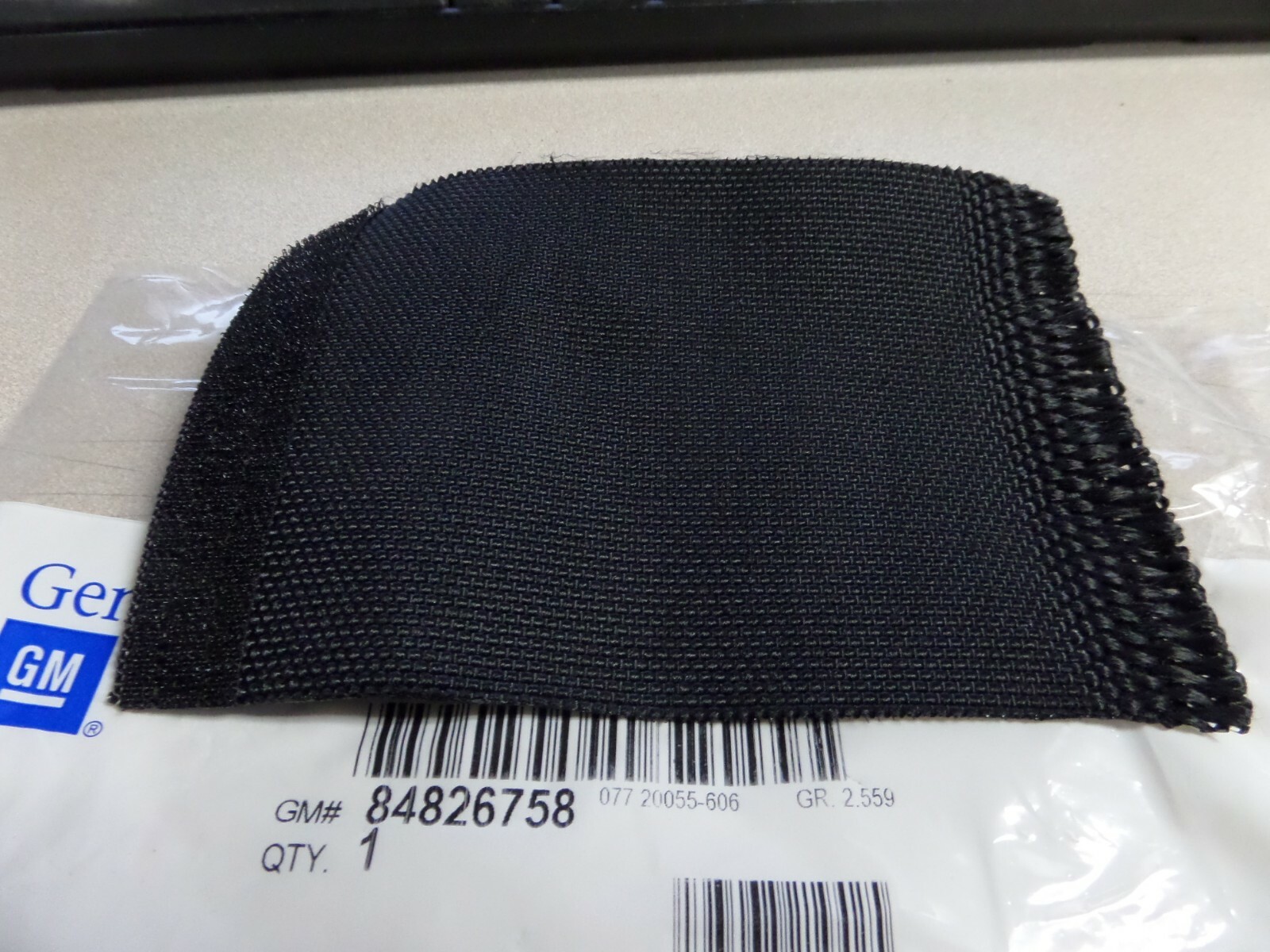 NOS GM Protector Hook & Loop 84826758 Qty 1 | eBay