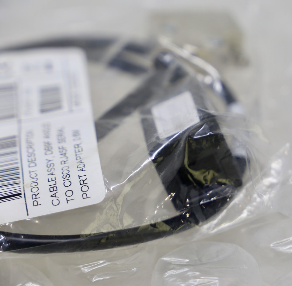 *NEW* CIENA NTTC08AP - Cable DB9F Angled to RJ45F Serial Port Adapter 0 ...