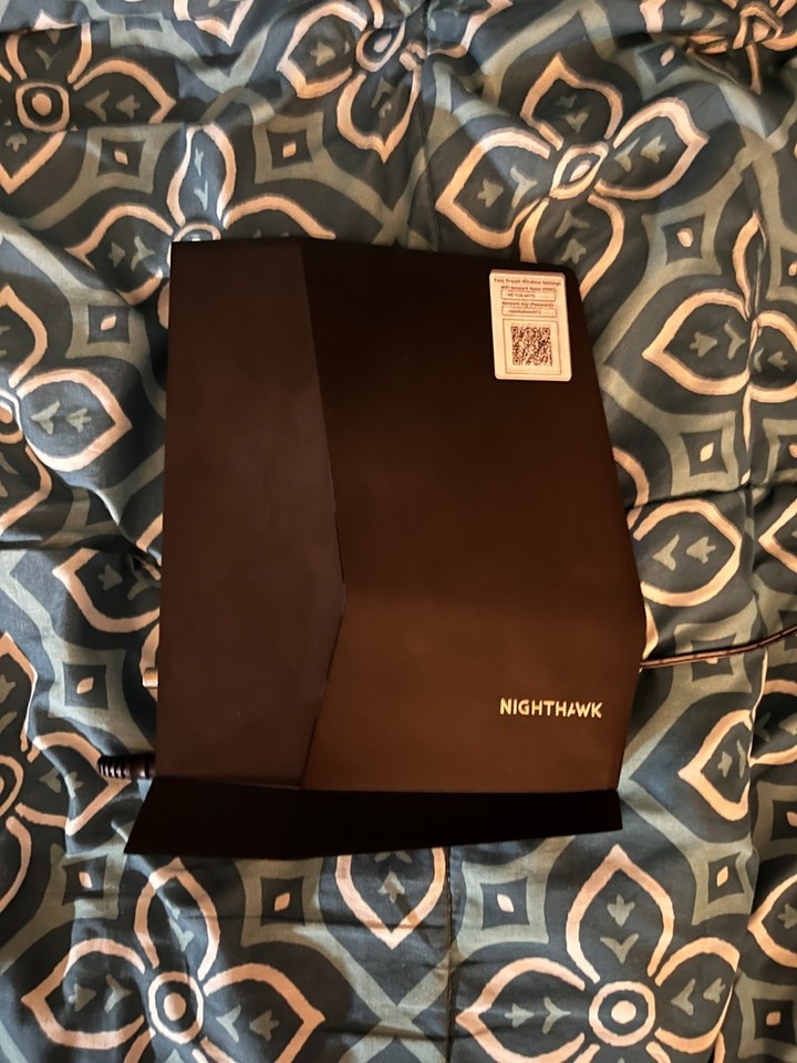 NETGEAR Nighthawk Modem Router Combo (CAX30) DOCSIS 3.1 Modem & WiFi 6 ...