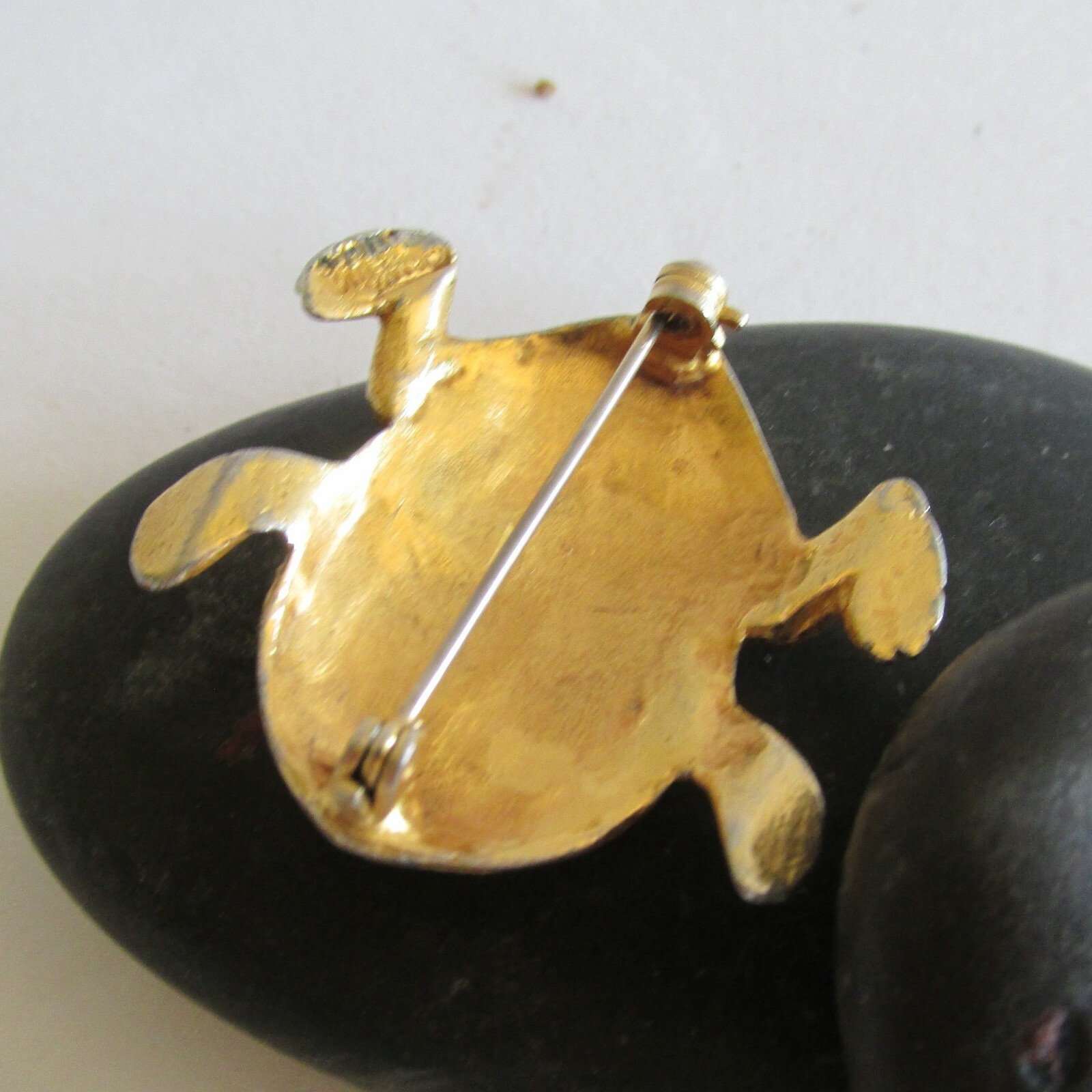 Vintage Artisan ALVA Studios Museum Frog Toad Pin Mod… - Gem