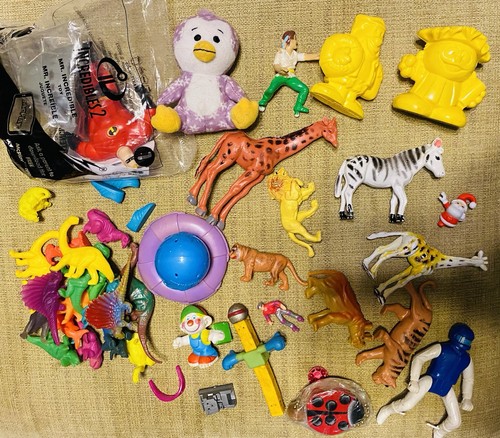 Fast Food, Cereal And Gumball Character Toys And Premiums. Approx. 80 ...