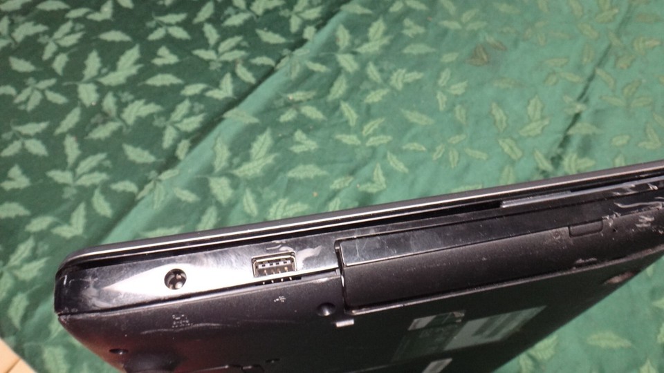 Toshiba Satellite S855-S5254 | 15.6" | Intel Core i7 4th Gen. | 16 GB ...
