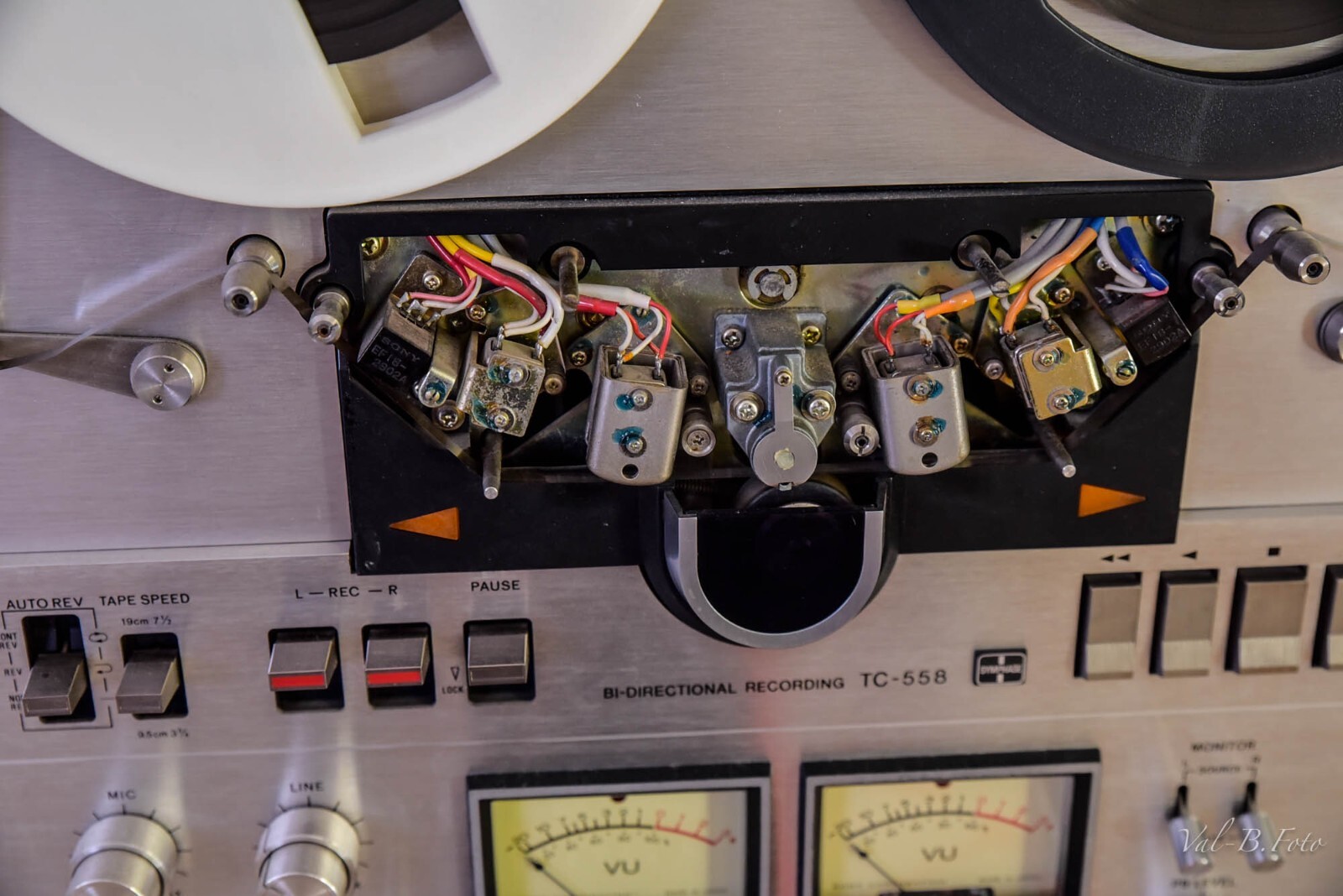 Sony TC-558 Reel to Reel Tape Recorder In VERY GOOD Shape / | eBay