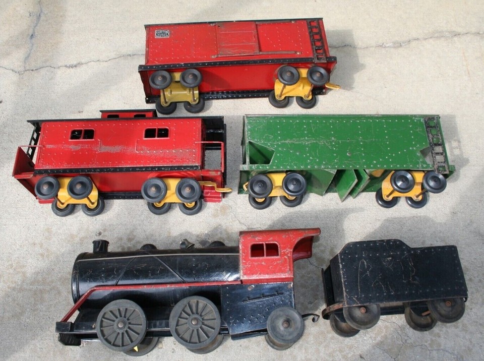 Vintage COR COR Train set 5 Piece Loco Tender Caboose Pressed Steel ...