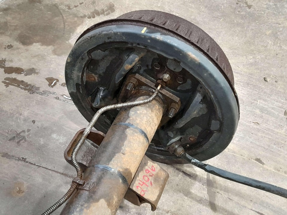 98 - 03 Chevy S10 4x2 Rear Axle Assembly 4.10 Ratio 7-5/8" Ring Gear ...