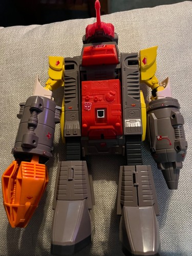 Vintage GI transformer omega supreme 1985 Hasbro toybox | eBay