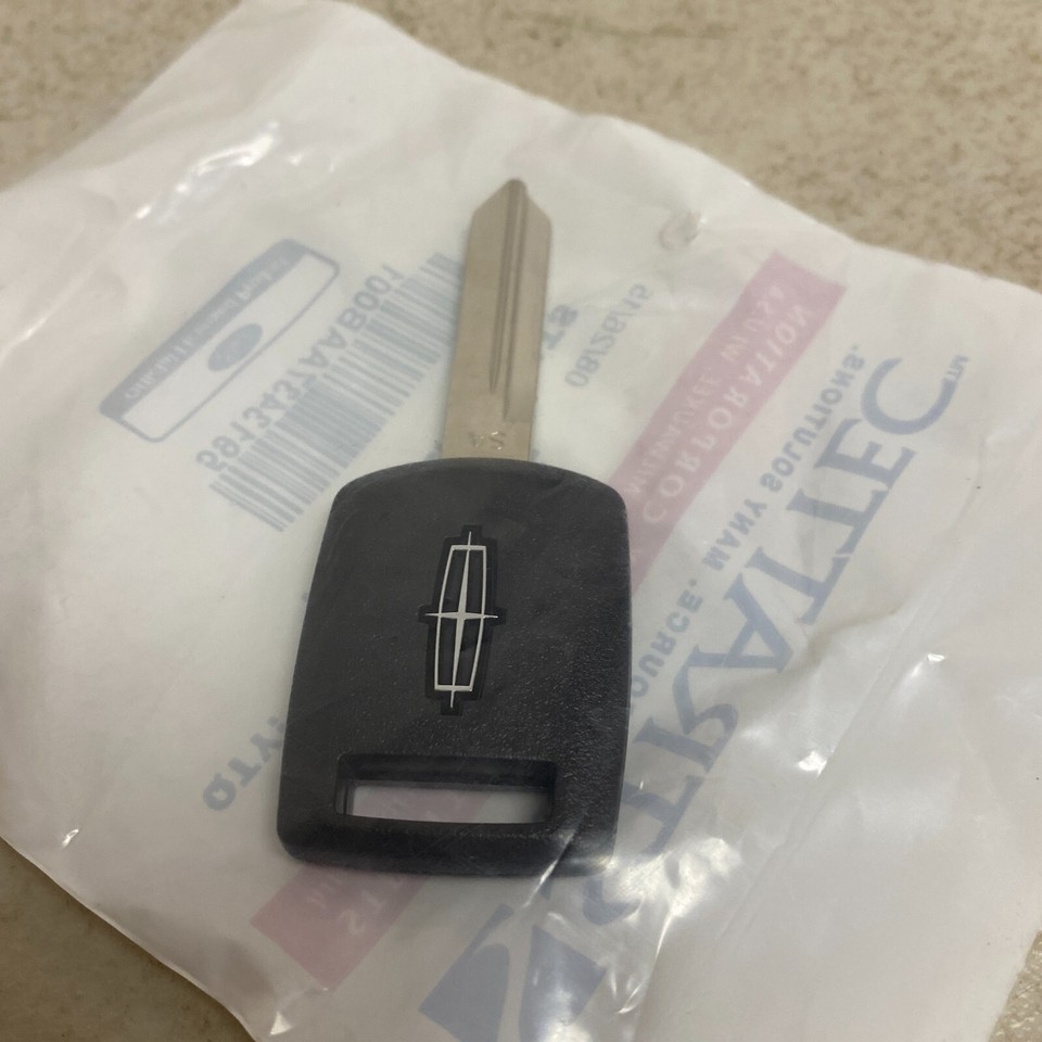 Strattec PATS Key for Ford/Lincoln Lincoln Aviator 2003-2005,Lincoln LS ...