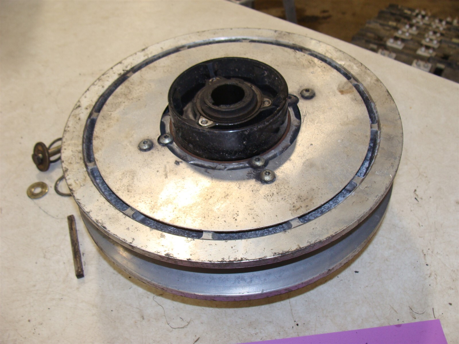 2000 POLARIS INDY XCR 800 gen 2 Triple secondary clutch driven sheave ...