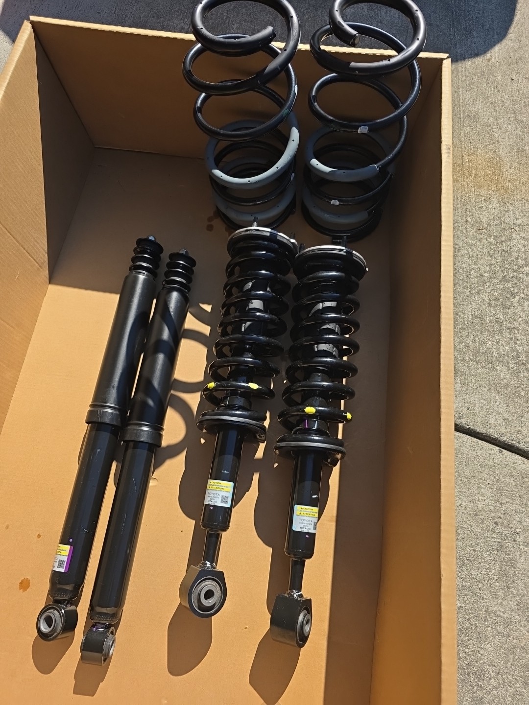 2024-2025 Toyota Tacoma TRD Sport Rear Shock Absorber Spring Set 48530 ...