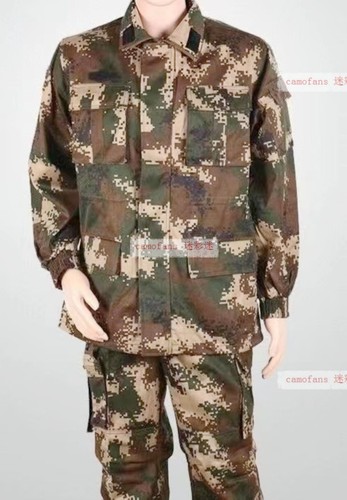 New Rare China PLA Armed PC 07 Type Winter Desert Camouflage Uniforms ...