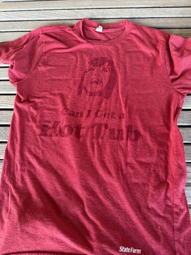 Vintage State Farm Hot Tub T Shirt Size Medium - Gem