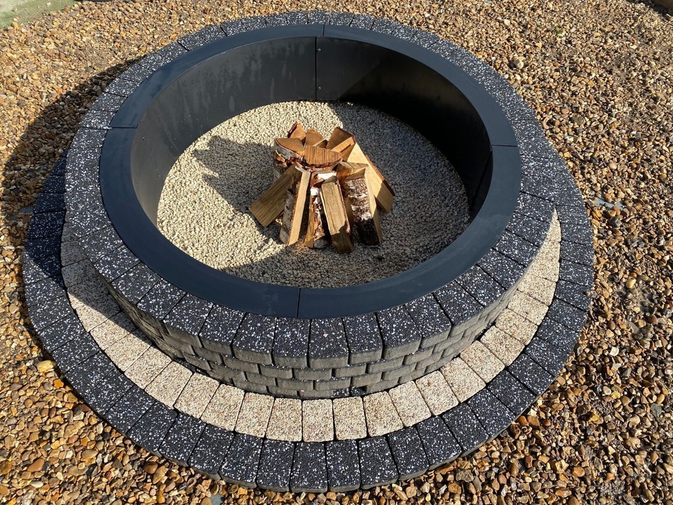 Rounded Fire Pit kit stone concrete bricks wood heater bbq fireplace ...