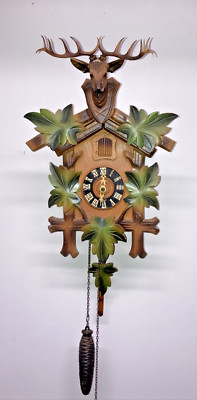 Vintage German Wooden Cuckoo Clock Deer/Stagg Topper Leaf Accents | eBay